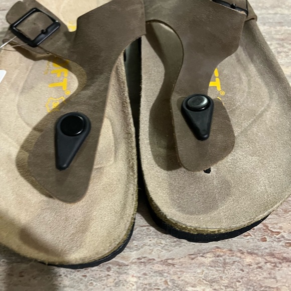 Fly Soft | Shoes | Nwt Fly Soft Thong Sandals | Poshmark